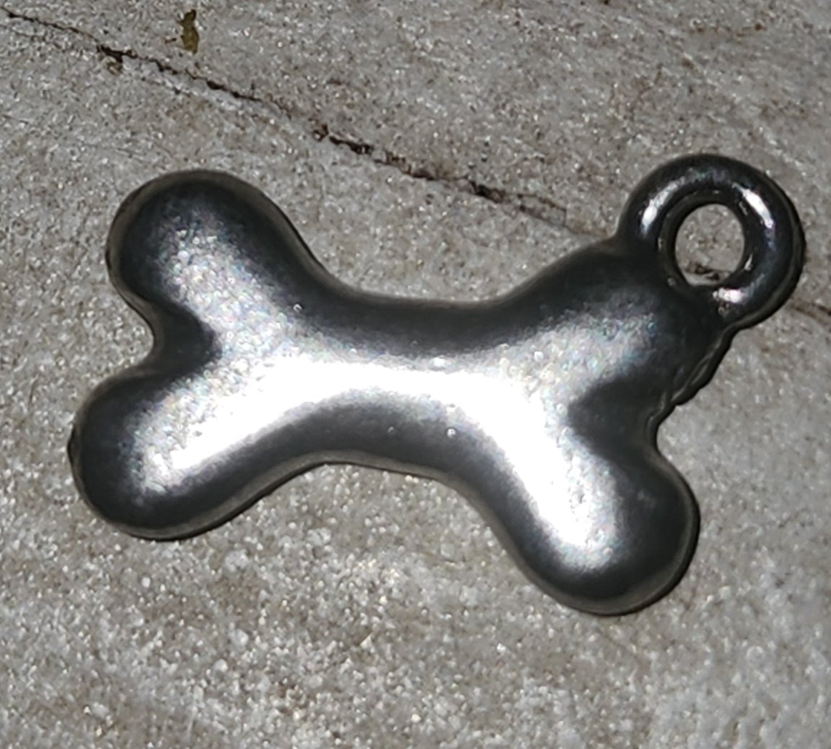 Metal Dog Bone Charm – Fred the Needle